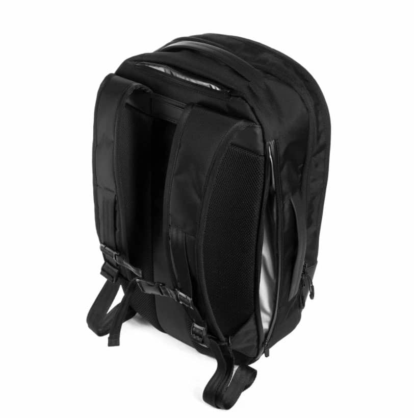 OPPOSETHIS Invisible CARRY-ON backpackが軽くて容量も十分！【レビュー】 | ガジェラボ